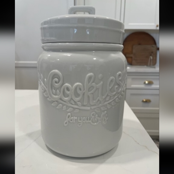 Kitchen | New White Ceramic Cookie Jar | Poshmark